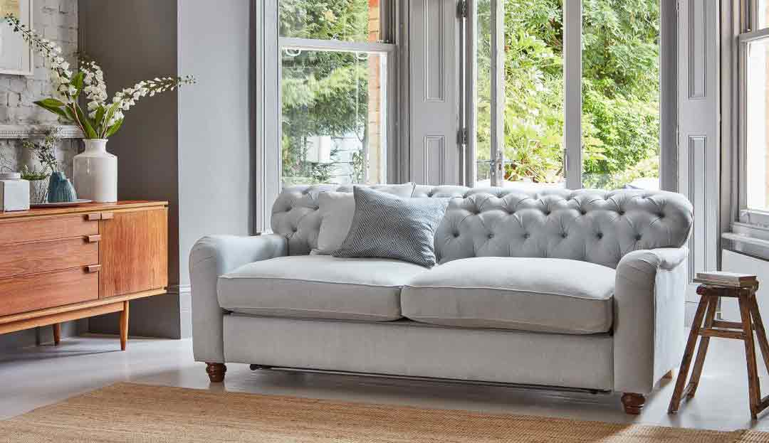 Traditional Fabric Sofas | Darlings of Chelsea